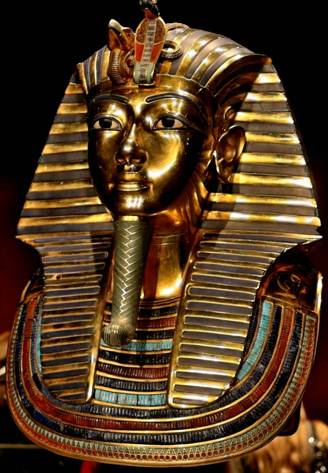 16 Interesting Facts About King Tut Mummy KV62 | Whizzed Net